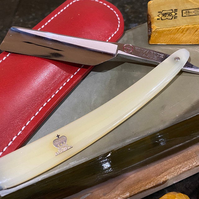 Three keys to straight razor edge maintenance - Shave Armory